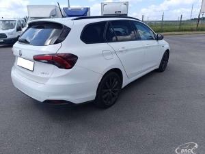White Fiat Tipo 2019 in Vilnius, with an engine capacity of 1.60 L and mileage of 221 thousand km for 5900 €, photo 7 on AUTOMOTO.COM.LV