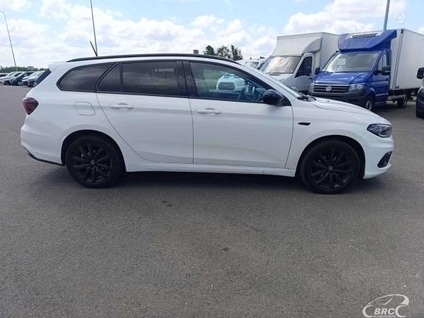 White Fiat Tipo 2019 in Vilnius, with an engine capacity of 1.60 L and mileage of 221 thousand km for 5900 €, photo 8 on AUTOMOTO.COM.LV