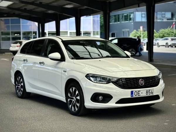 Белый Фиат Типо 2020 в Рига, объемом двигателя 1.60 л и пробегом 198 тыс. км за 8900 €, фото 3 на AUTOMOTO.COM.LV
