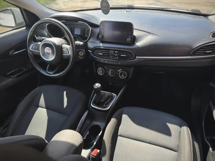 White Fiat Tipo 2020 in Riga, with an engine capacity of 1.60 L and mileage of 198 thousand km for 8900 €, photo 12 on AUTOMOTO.COM.LV