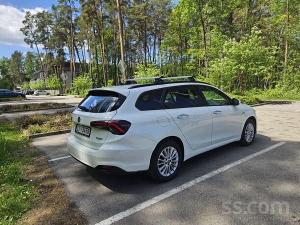 White Fiat Tipo 2021 in Jurmala, with an engine capacity of 1.00 L and mileage of 54 thousand km for 10000 €, photo 4 on AUTOMOTO.COM.LV