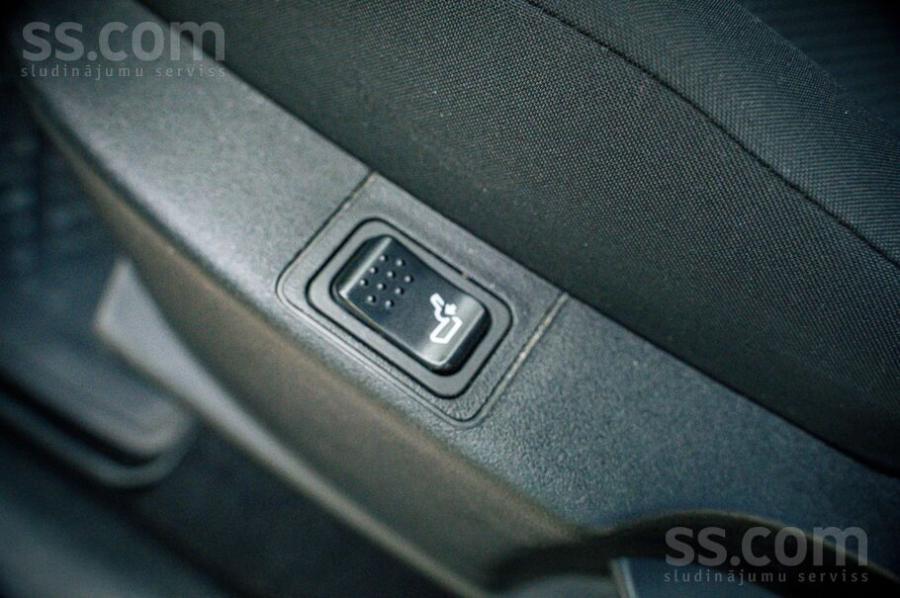 Balts Fiat Tipo 2021 Rīga, ar dzinēja tilpumu 1.00 L un nobraukumu 54 tūkst. km par 8990 €, foto 20 vietnē AUTOMOTO.COM.LV