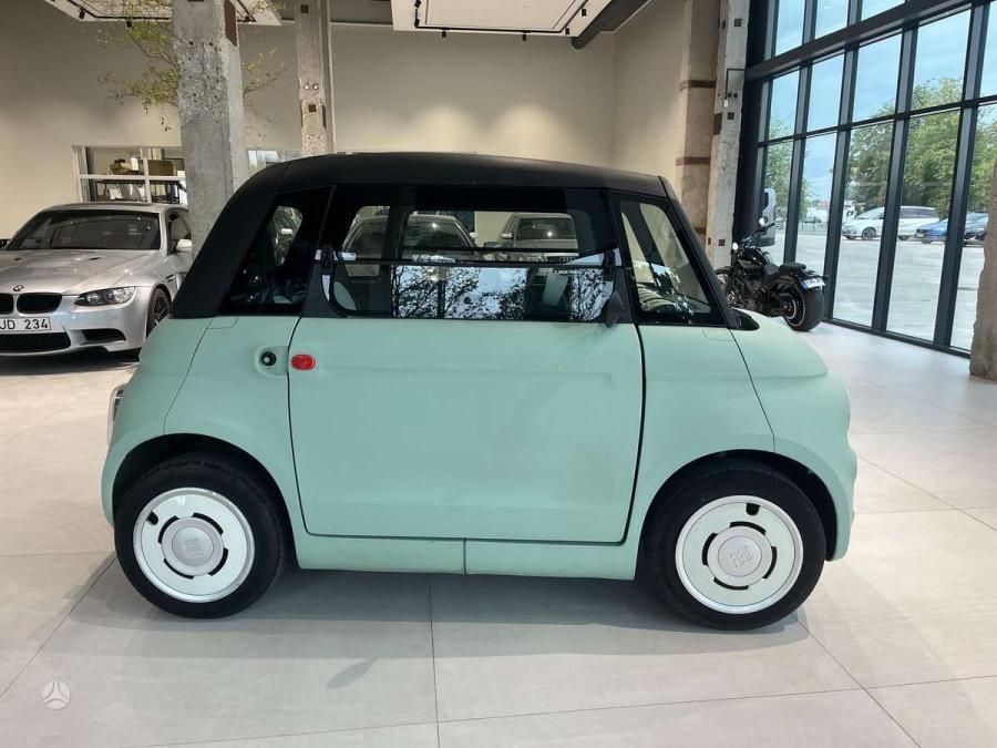 Zaļš Fiat Topolino 2024 Panevēža, ar dzinēja tilpumu 0.00 L un nobraukumu 9 tūkst. km par 6299 €, foto 5 vietnē AUTOMOTO.COM.LV