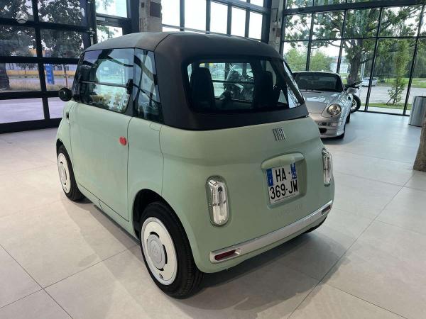 Zaļš Fiat Topolino 2024 Panevēža, ar dzinēja tilpumu 0.00 L un nobraukumu 9 tūkst. km par 6299 €, foto 6 vietnē AUTOMOTO.COM.LV