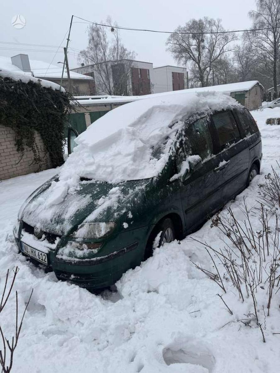 Green Fiat Ulysse 2003 in Kaunas, with an engine capacity of 2.00 L and mileage of 105 thousand km for 370 €, photo 1 on AUTOMOTO.COM.LV