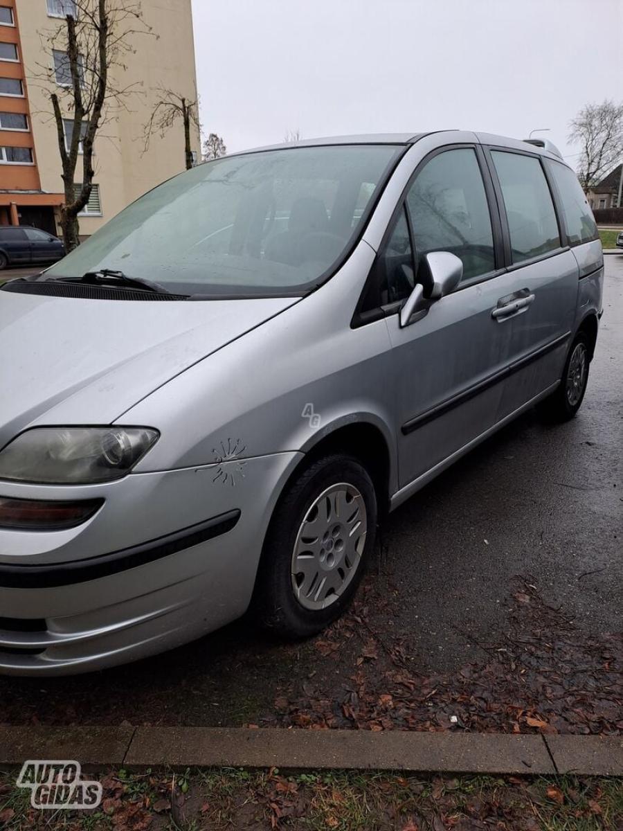 Pelēks Fiat Ulysse 2003 Viļņa, ar dzinēja tilpumu 2.00 L un nobraukumu 440 tūkst. km par 600 €, foto 7 vietnē AUTOMOTO.COM.LV