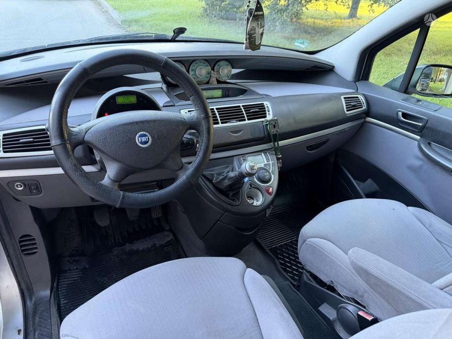 Pelēks Fiat Ulysse 2006 Kauņa, ar dzinēja tilpumu 2.00 L un nobraukumu 238 tūkst. km par 1500 €, foto 9 vietnē AUTOMOTO.COM.LV