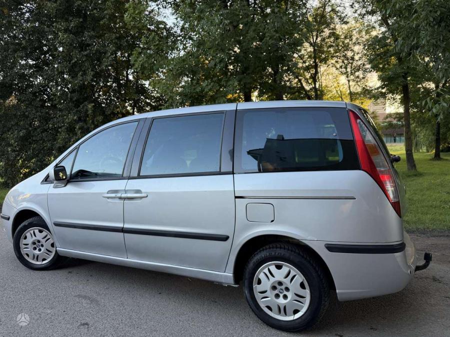 Pelēks Fiat Ulysse 2006 Kauņa, ar dzinēja tilpumu 2.00 L un nobraukumu 238 tūkst. km par 1500 €, foto 17 vietnē AUTOMOTO.COM.LV