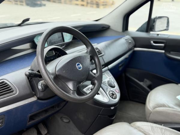 Фиат Улиси 2004 в Каунас, объемом двигателя 2.00 л и пробегом 223 тыс. км за 350 €, фото 5 на AUTOMOTO.COM.LV