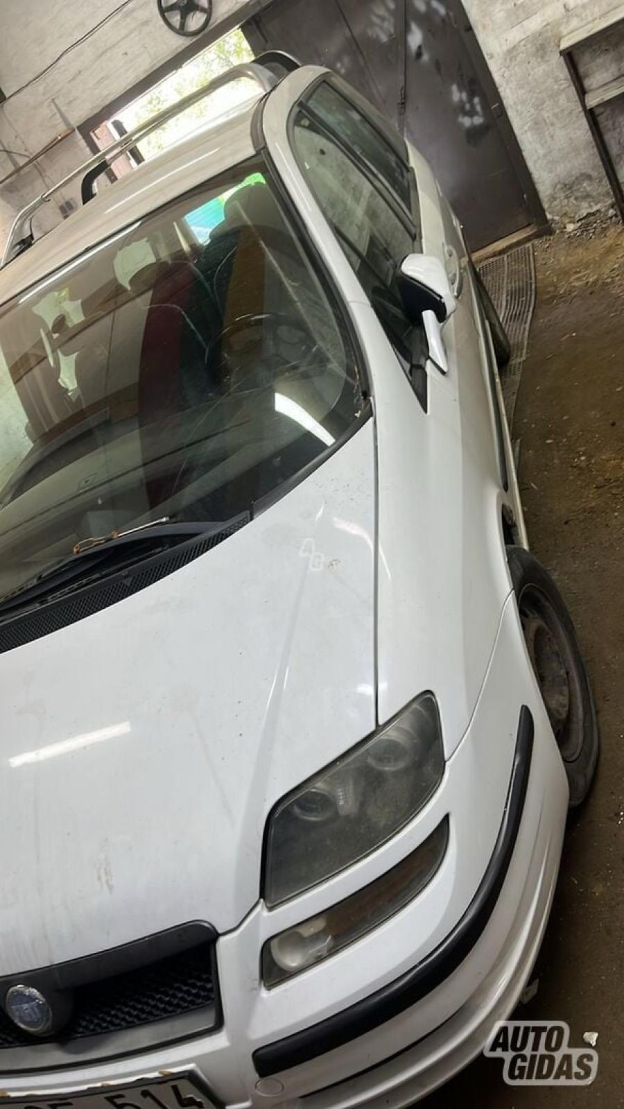 Fiat Ulysse 2008 in Ukmerge, with an engine capacity of 2.20 L and mileage of 329 thousand km for 350 €, photo 1 on AUTOMOTO.COM.LV