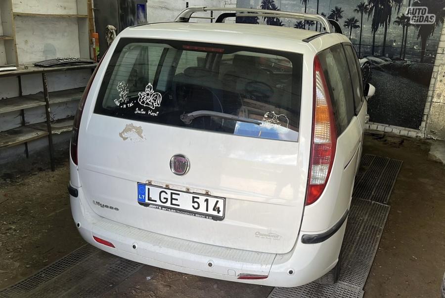 Fiat Ulysse 2008 in Ukmerge, with an engine capacity of 2.20 L and mileage of 329 thousand km for 350 €, photo 4 on AUTOMOTO.COM.LV