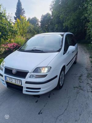 Balts Fiat Ulysse 2010 Panevēža, ar dzinēja tilpumu 2.00 L un nobraukumu 345 tūkst. km par 2750 €, foto  vietnē AUTOMOTO.COM.LV