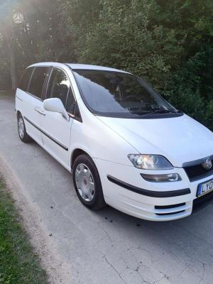 Balts Fiat Ulysse 2010 Panevēža, ar dzinēja tilpumu 2.00 L un nobraukumu 345 tūkst. km par 2750 €, foto 3 vietnē AUTOMOTO.COM.LV