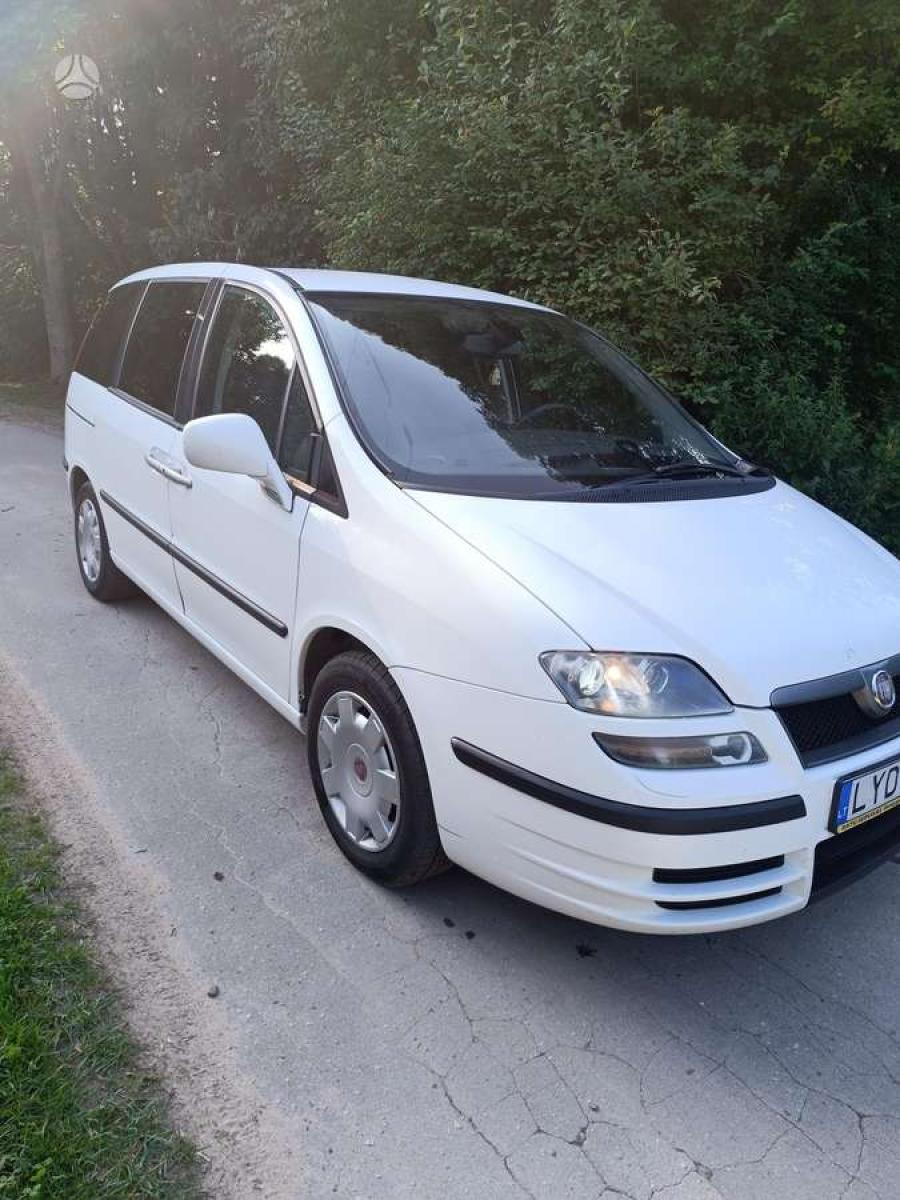 Balts Fiat Ulysse 2010 Panevēža, ar dzinēja tilpumu 2.00 L un nobraukumu 345 tūkst. km par 2750 €, foto 3 vietnē AUTOMOTO.COM.LV
