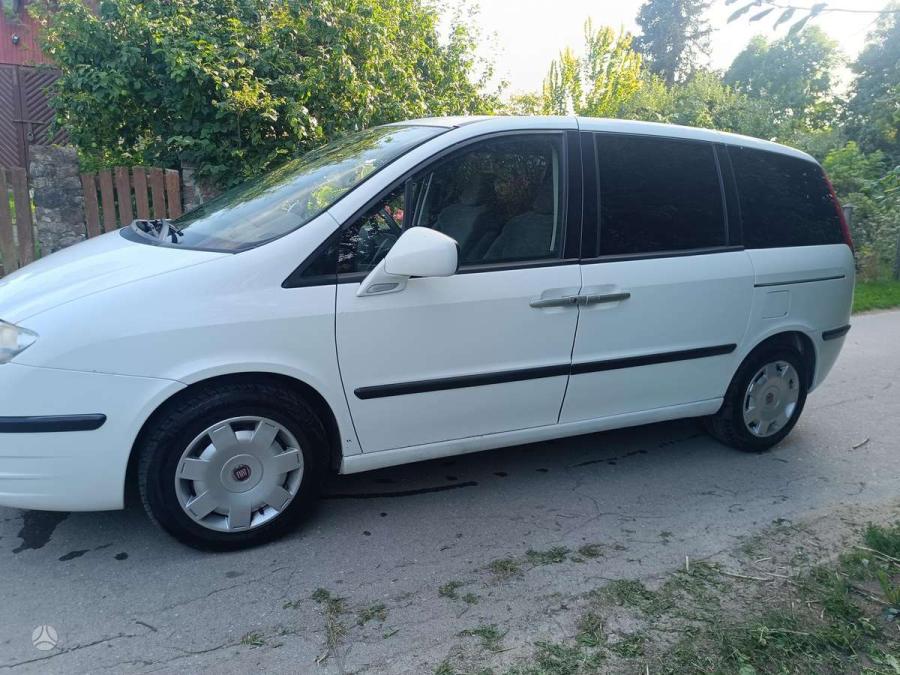 Balts Fiat Ulysse 2010 Panevēža, ar dzinēja tilpumu 2.00 L un nobraukumu 345 tūkst. km par 2750 €, foto 6 vietnē AUTOMOTO.COM.LV