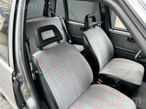Pelēks Fiat Uno 1987 Rīga, ar dzinēja tilpumu 1.50 L un nobraukumu 70 tūkst. km par 8200 €, foto 9 vietnē AUTOMOTO.COM.LV
