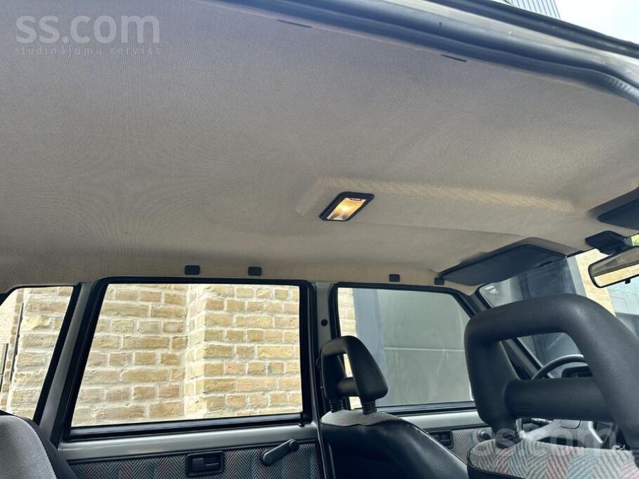 Pelēks Fiat Uno 1987 Rīga, ar dzinēja tilpumu 1.50 L un nobraukumu 70 tūkst. km par 8200 €, foto 12 vietnē AUTOMOTO.COM.LV
