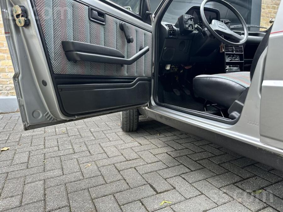 Pelēks Fiat Uno 1987 Rīga, ar dzinēja tilpumu 1.50 L un nobraukumu 70 tūkst. km par 8200 €, foto 15 vietnē AUTOMOTO.COM.LV