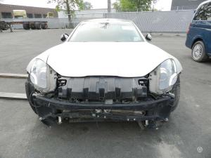Black Fisker Karma 2012 in Klaipeda, with an engine capacity of 2.00 L and mileage of 55 thousand km for 12900 €, photo 13 on AUTOMOTO.COM.LV