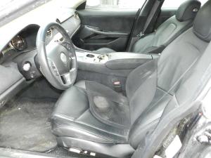 Black Fisker Karma 2012 in Klaipeda, with an engine capacity of 2.00 L and mileage of 55 thousand km for 12900 €, photo 33 on AUTOMOTO.COM.LV