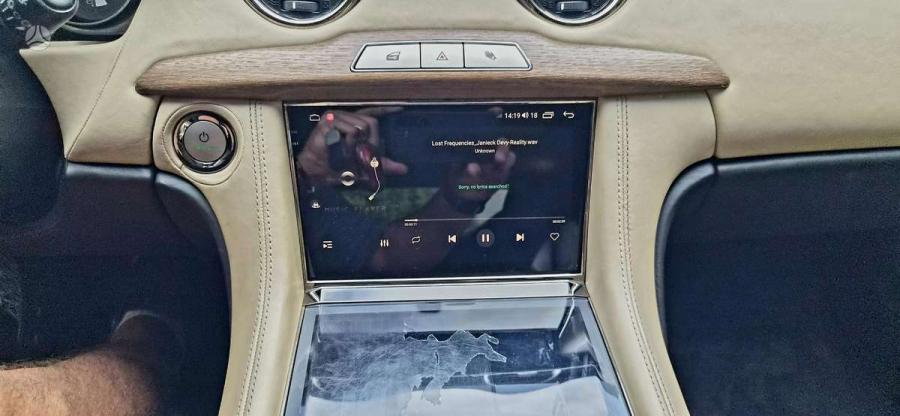 Melns Fisker Karma 2012 Tauragė, ar dzinēja tilpumu 2.00 L un nobraukumu 89 tūkst. km par 25400 €, foto 43 vietnē AUTOMOTO.COM.LV