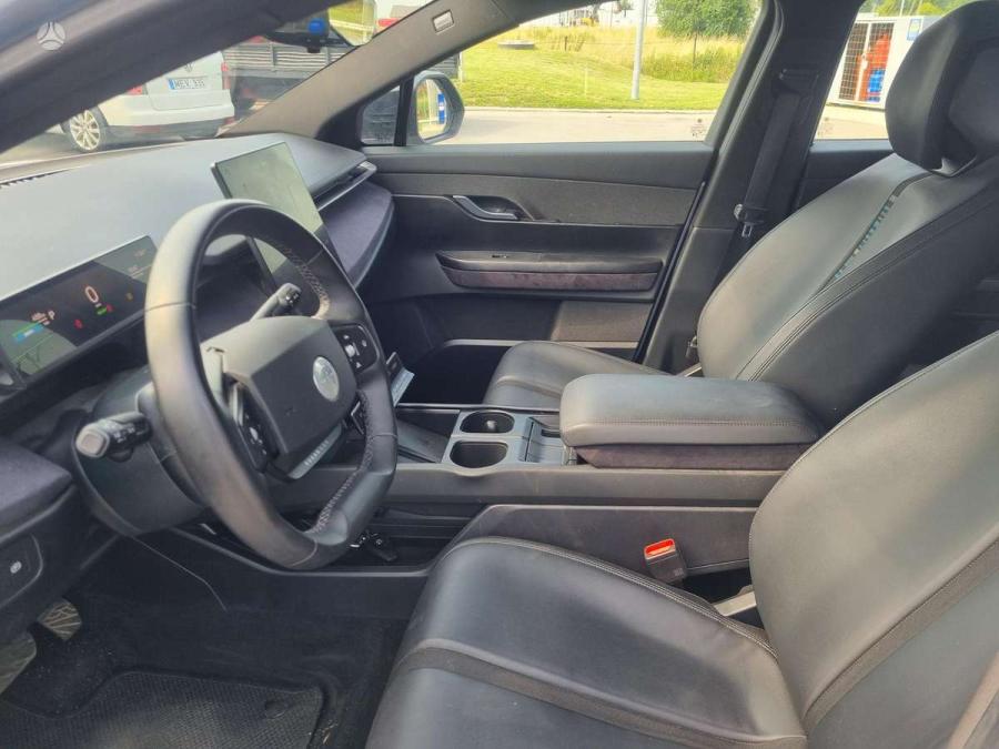 Grey Fisker Ocean 2023 in Taurage, with an engine capacity of 0.00 L and mileage of 57 thousand km for 22800 €, photo 13 on AUTOMOTO.COM.LV