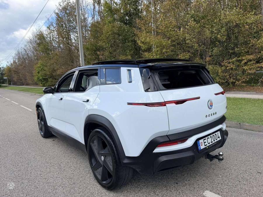White Fisker Ocean 2024 in Kaunas, with an engine capacity of 0.00 L and mileage of 44 thousand km for 22500 €, photo 9 on AUTOMOTO.COM.LV