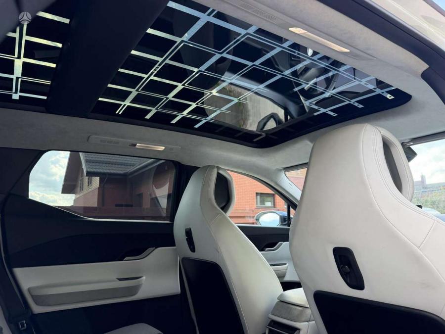 White Fisker Ocean 2024 in Kaunas, with an engine capacity of 0.00 L and mileage of 44 thousand km for 22500 €, photo 15 on AUTOMOTO.COM.LV