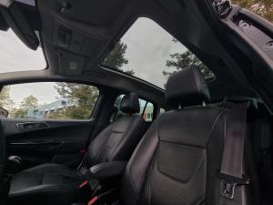 Black Ford B-Max 2014 in Riga, with an engine capacity of 1.20 L and mileage of 198 thousand km for 5770 €, photo 19 on AUTOMOTO.COM.LV