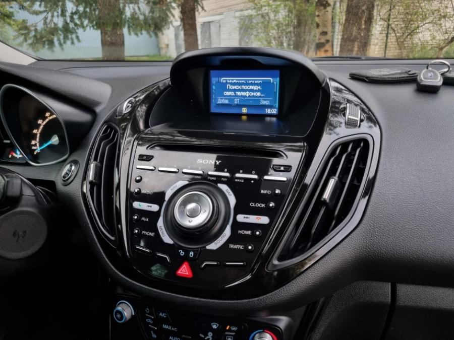 Black Ford B-Max 2014 in Riga, with an engine capacity of 1.20 L and mileage of 198 thousand km for 5770 €, photo 30 on AUTOMOTO.COM.LV