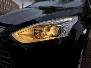 Black Ford B-Max 2014 in Riga, with an engine capacity of 1.20 L and mileage of 198 thousand km for 5770 €, photo 35 on AUTOMOTO.COM.LV