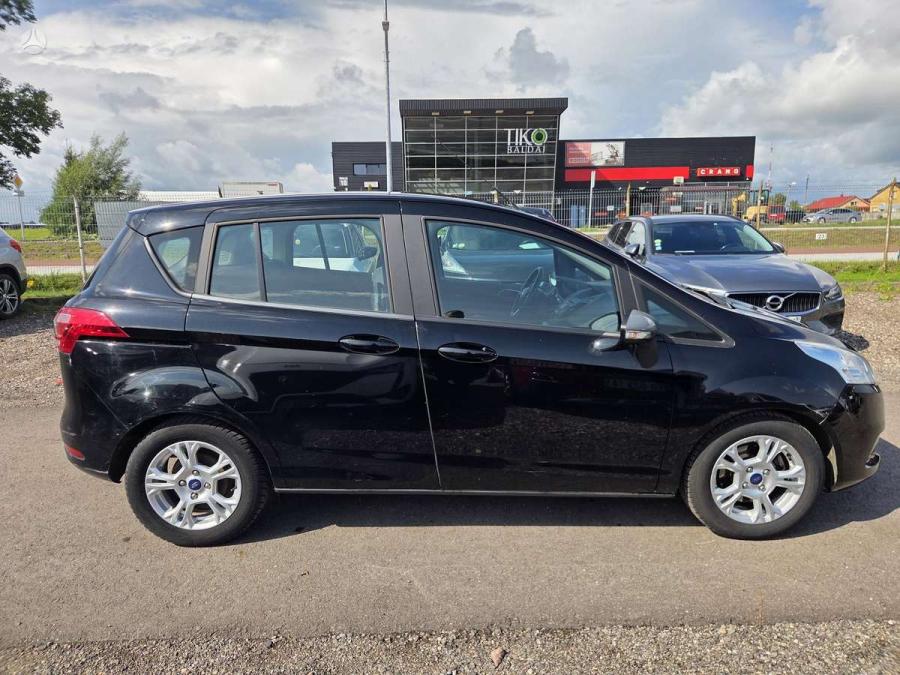 Melns Ford B-Max 2016 Tauragė, ar dzinēja tilpumu 1.00 L un nobraukumu 264 tūkst. km par 2700 €, foto 7 vietnē AUTOMOTO.COM.LV
