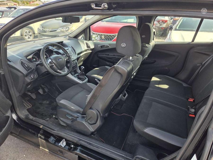 Melns Ford B-Max 2016 Tauragė, ar dzinēja tilpumu 1.00 L un nobraukumu 264 tūkst. km par 2700 €, foto 9 vietnē AUTOMOTO.COM.LV