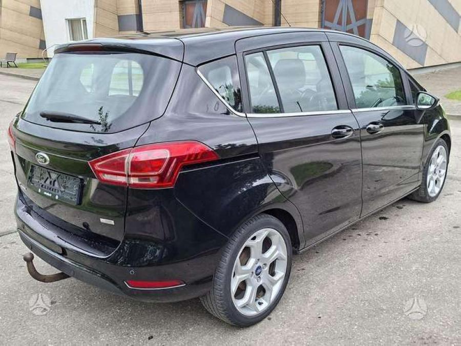 Black Ford B-Max 2012 in Ukmerge, with an engine capacity of 1.00 L and mileage of 224 thousand km for 2750 €, photo 5 on AUTOMOTO.COM.LV
