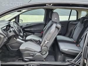 Black Ford B-Max 2014 in Riga, with an engine capacity of 1.50 L and mileage of 221 thousand km for 4790 €, photo 9 on AUTOMOTO.COM.LV
