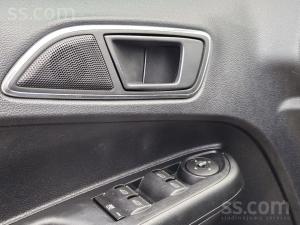 Black Ford B-Max 2014 in Riga, with an engine capacity of 1.50 L and mileage of 221 thousand km for 4790 €, photo 19 on AUTOMOTO.COM.LV