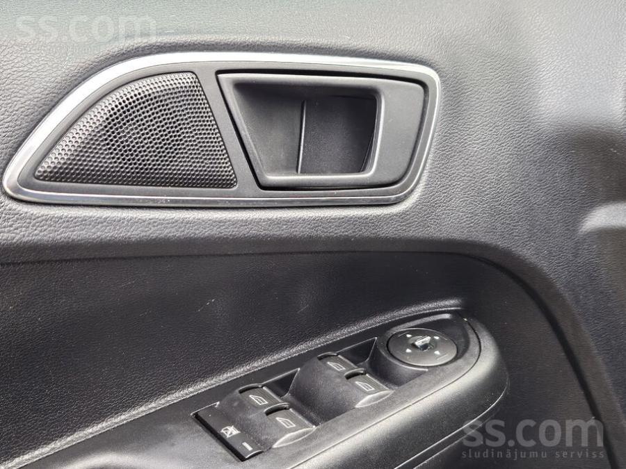 Black Ford B-Max 2014 in Riga, with an engine capacity of 1.50 L and mileage of 221 thousand km for 4790 €, photo 19 on AUTOMOTO.COM.LV