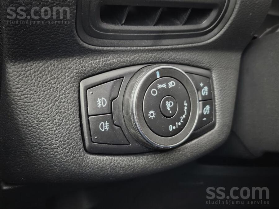 Black Ford B-Max 2014 in Riga, with an engine capacity of 1.50 L and mileage of 221 thousand km for 4790 €, photo 20 on AUTOMOTO.COM.LV