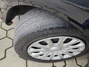 Black Ford B-Max 2014 in Riga, with an engine capacity of 1.50 L and mileage of 221 thousand km for 4790 €, photo 28 on AUTOMOTO.COM.LV