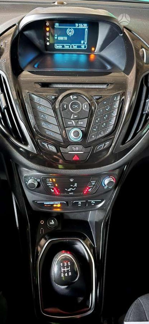 Black Ford B-Max 2017 in Kretinga, with an engine capacity of 1.00 L and mileage of 186 thousand km for 5550 €, photo 5 on AUTOMOTO.COM.LV