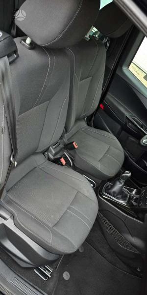 Black Ford B-Max 2017 in Kretinga, with an engine capacity of 1.00 L and mileage of 186 thousand km for 5550 €, photo 9 on AUTOMOTO.COM.LV