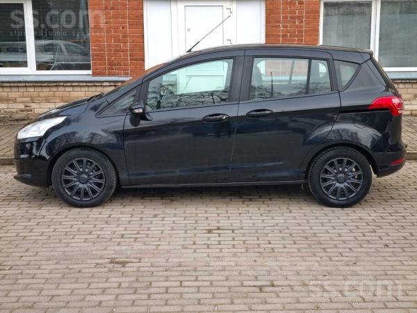 Melns Ford B-Max 2014 Ogre, ar dzinēja tilpumu 1.00 L un nobraukumu 147 tūkst. km par 4550 €, foto 5 vietnē AUTOMOTO.COM.LV