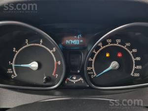 Melns Ford B-Max 2014 Ogre, ar dzinēja tilpumu 1.00 L un nobraukumu 147 tūkst. km par 4550 €, foto 17 vietnē AUTOMOTO.COM.LV