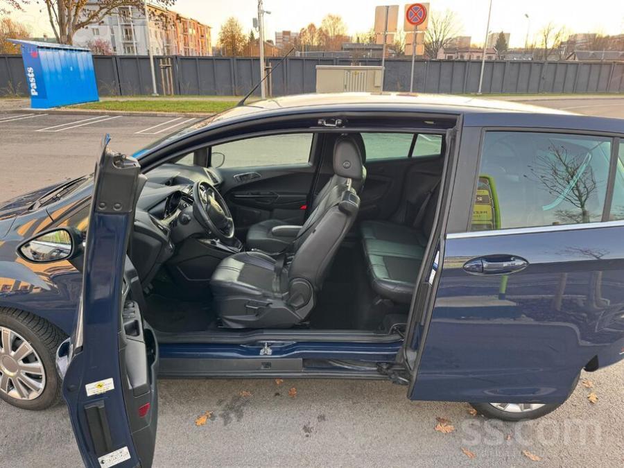 Blue Ford B-Max 2016 in Riga, with an engine capacity of 1.00 L and mileage of 171 thousand km for 4100 €, photo 12 on AUTOMOTO.COM.LV