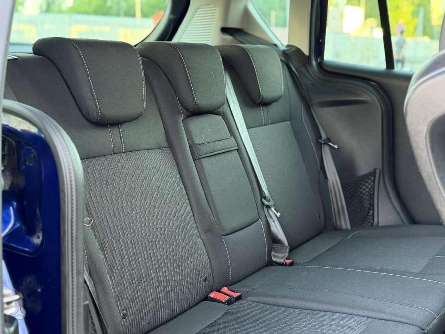 Blue Ford B-Max 2016 in Vilnius, with an engine capacity of 1.00 L and mileage of 146 thousand km for 5350 €, photo 15 on AUTOMOTO.COM.LV