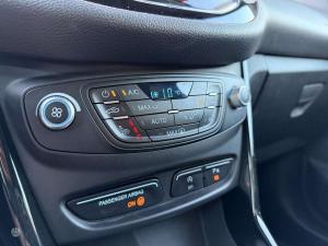 Blue Ford B-Max 2016 in Vilnius, with an engine capacity of 1.00 L and mileage of 146 thousand km for 5350 €, photo 18 on AUTOMOTO.COM.LV