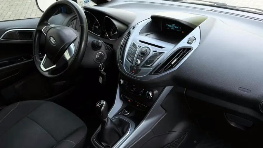 Zils Ford B-Max 2013 Jelgava, ar dzinēja tilpumu 1.00 L un nobraukumu 190 tūkst. km par 4400 €, foto 12 vietnē AUTOMOTO.COM.LV