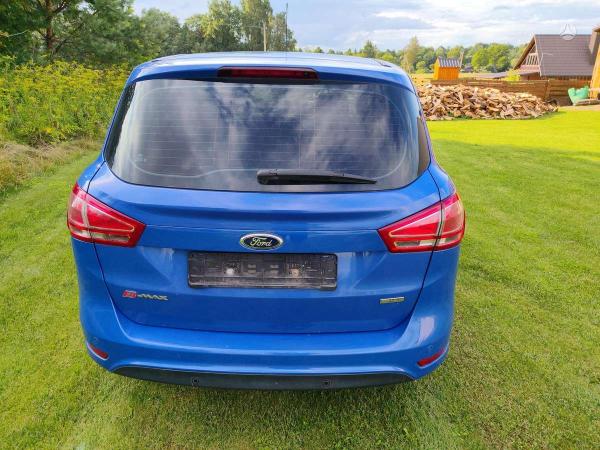 Ford B-Max 2013 in Rokiskis on AUTOMOTO.COM.LV Blue Ford B-Max 2013 in Rokiskis, with an engine capacity of 1.00 L and mileage of 120 thousand km for 2900 €, photo 4 on AUTOMOTO.COM.LV
