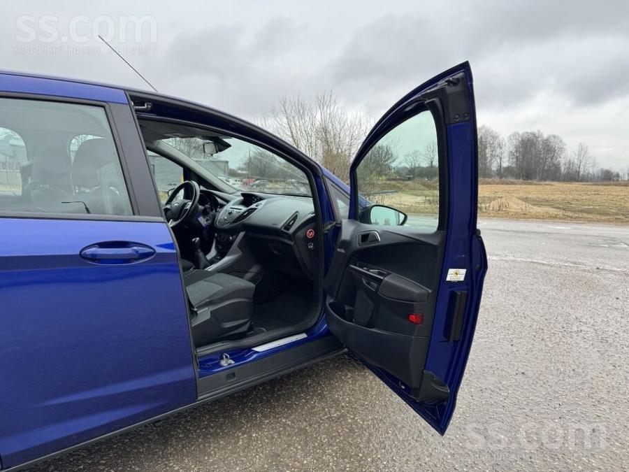 Zils Ford B-Max 2014 Cēsis, ar dzinēja tilpumu 1.60 L un nobraukumu 0 tūkst. km par 4950 €, foto 22 vietnē AUTOMOTO.COM.LV