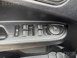 Zils Ford B-Max 2014 Cēsis, ar dzinēja tilpumu 1.60 L un nobraukumu 0 tūkst. km par 4950 €, foto 25 vietnē AUTOMOTO.COM.LV